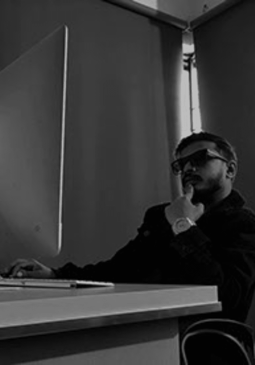 Tech Titans – Transforming Ideas into Measurable Success